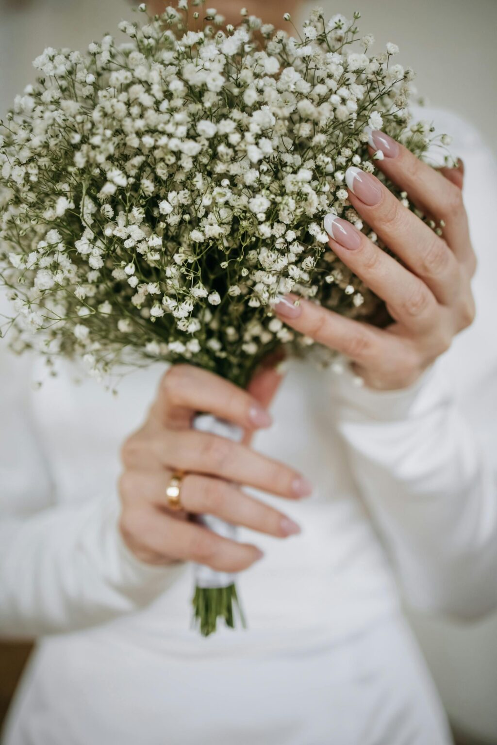 Flor Mosquitinho: 13 arranjos para decorar seu casamento 2026